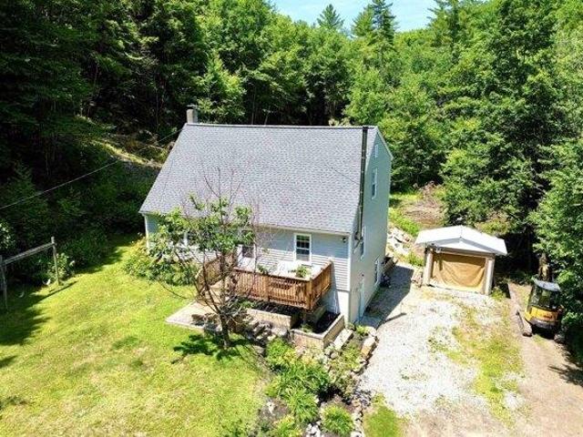 house with 4 bedroom, New Boston NH ES104116853