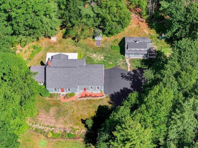house with 4 bedroom, New Boston NH ES104852523