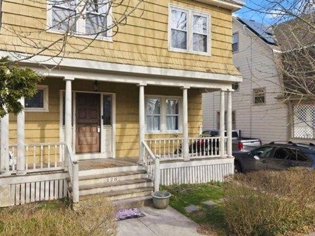 house with 4 bedroom, New Bedford MA DLS102211824