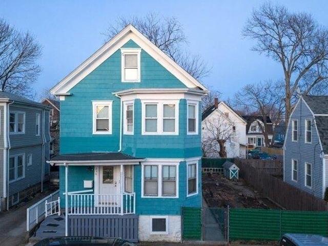 house with 4 bedroom, New Bedford MA DS102282787