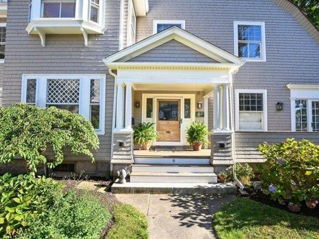 house with 4 bedroom, New Bedford MA DS102593918