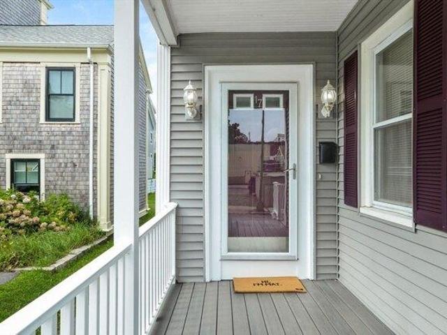 house with 4 bedroom, New Bedford MA DS102634498