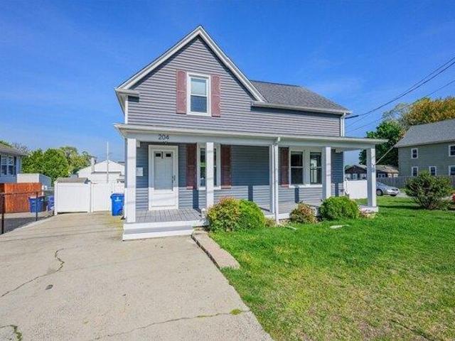 house with 4 bedroom, New Bedford MA DS102776894