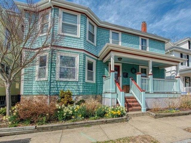 house with 4 bedroom, New Bedford MA DS102709399