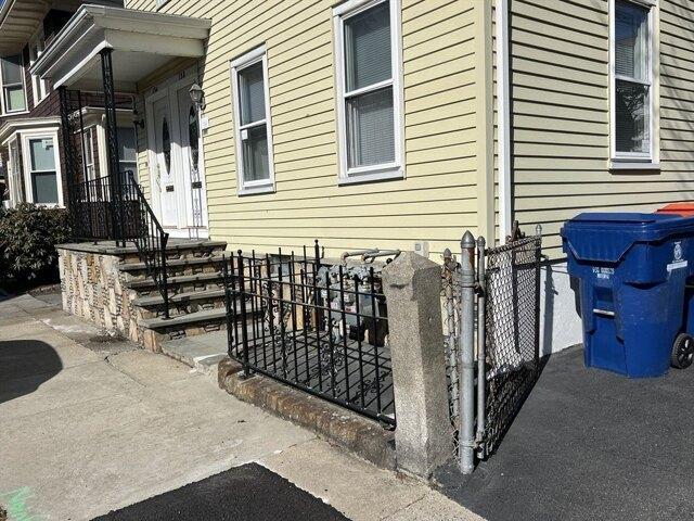 house with 4 bedroom, New Bedford MA DS102960142