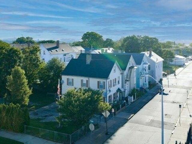 house with 4 bedroom, New Bedford MA DS103495467