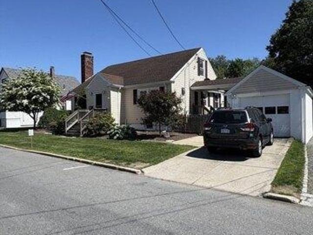 house with 4 bedroom, New Bedford MA DS104008026