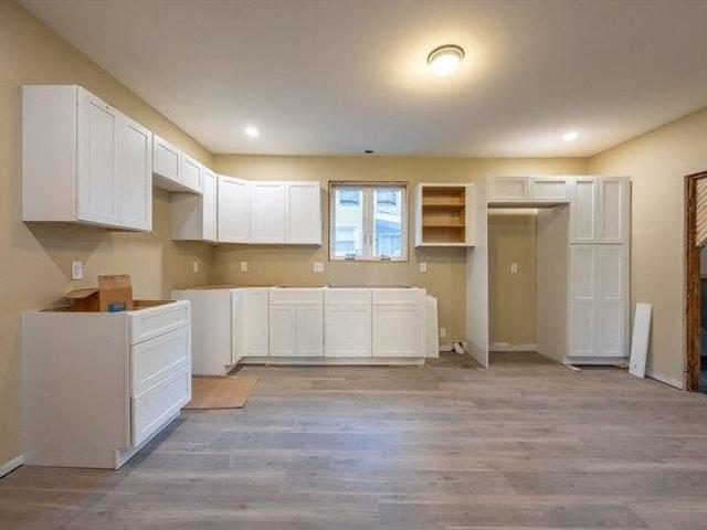 house with 4 bedroom, New Bedford MA ES103431426