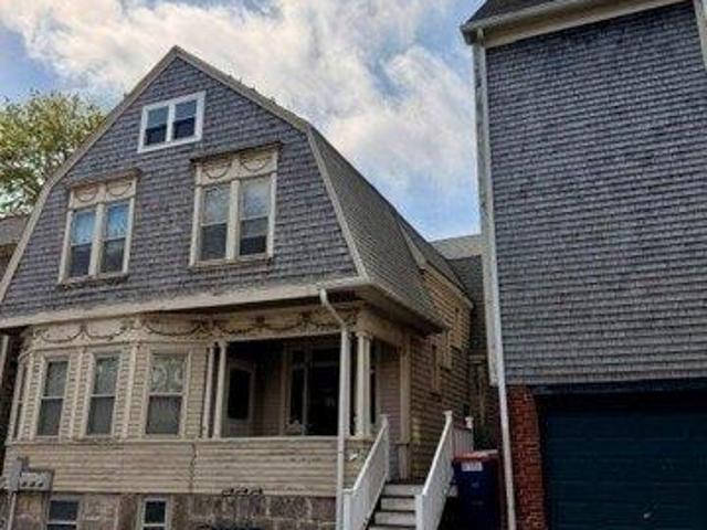house with 4 bedroom, New Bedford MA ES103928581