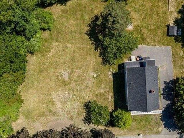 house with 4 bedroom, New Bedford MA ES104809591