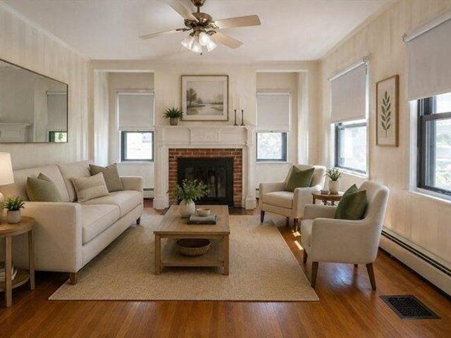 house with 4 bedroom, New Bedford MA ES105080133
