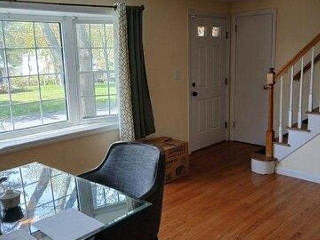 house with 4 bedroom, New Britain CT DLS102559974