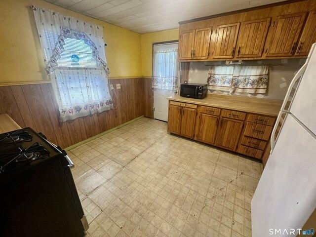 house with 4 bedroom, New Britain CT DS101896026