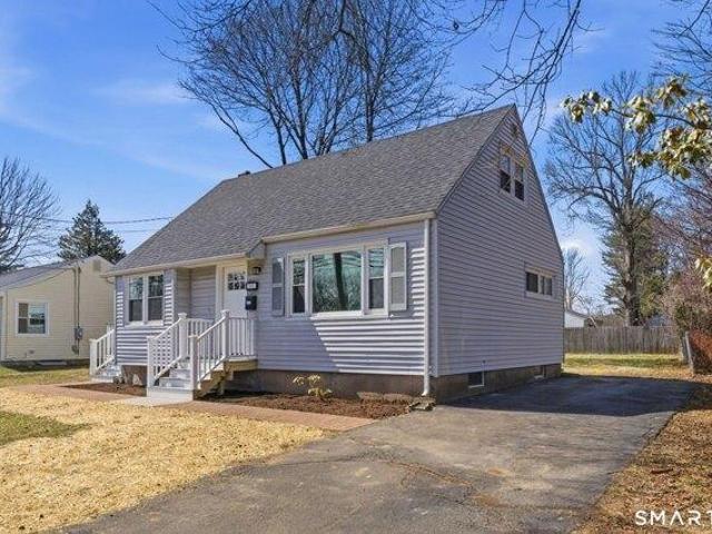 house with 4 bedroom, New Britain CT DS102825866
