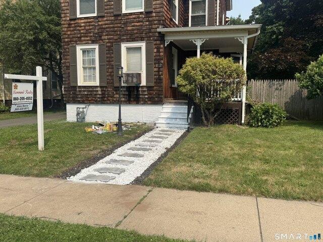 house with 4 bedroom, New Britain CT ES104811224