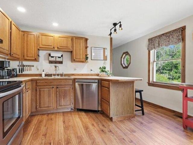 house with 4 bedroom, New Gloucester ME ES105104903