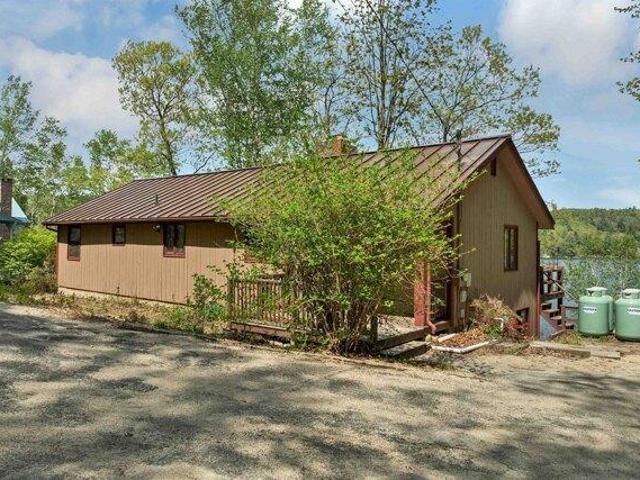 house with 4 bedroom, New Durham NH ES103248021