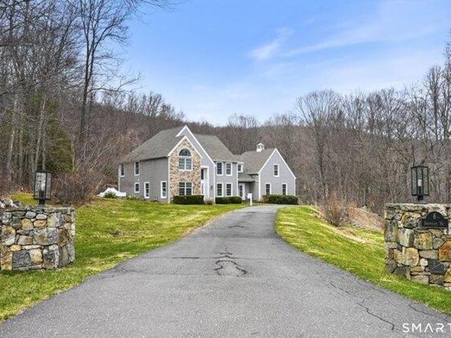 house with 4 bedroom, New Fairfield CT DLS101750819