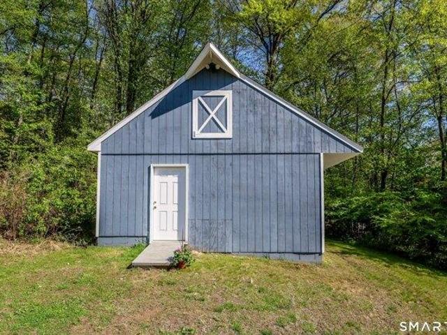 house with 4 bedroom, New Fairfield CT DLS103101972