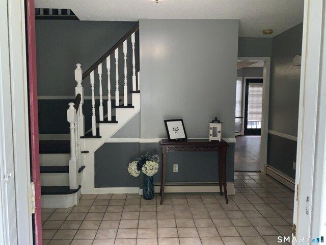 house with 4 bedroom, New Fairfield CT DS104374314