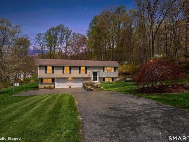 house with 4 bedroom, New Fairfield CT DS102258307