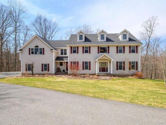 house with 4 bedroom, New Fairfield CT DS102478558