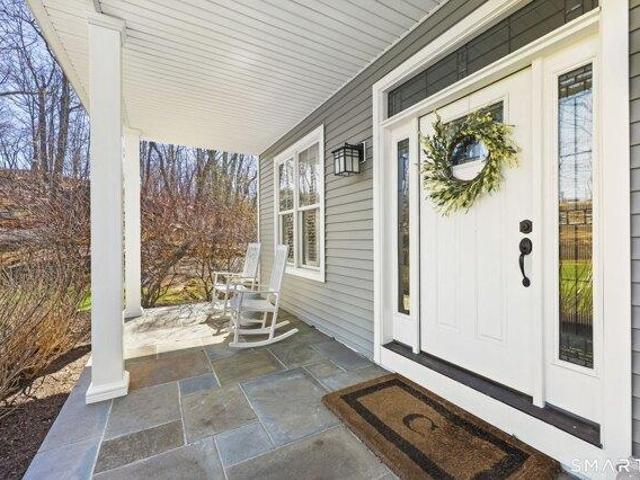house with 4 bedroom, New Fairfield CT DS103190341