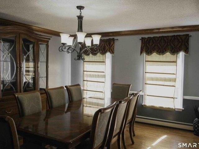 house with 4 bedroom, New Fairfield CT ES104571968