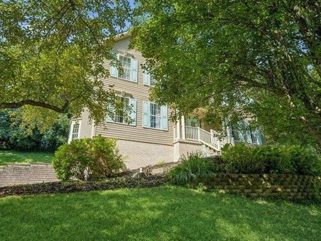 house with 4 bedroom, New Kensington PA ES104906973