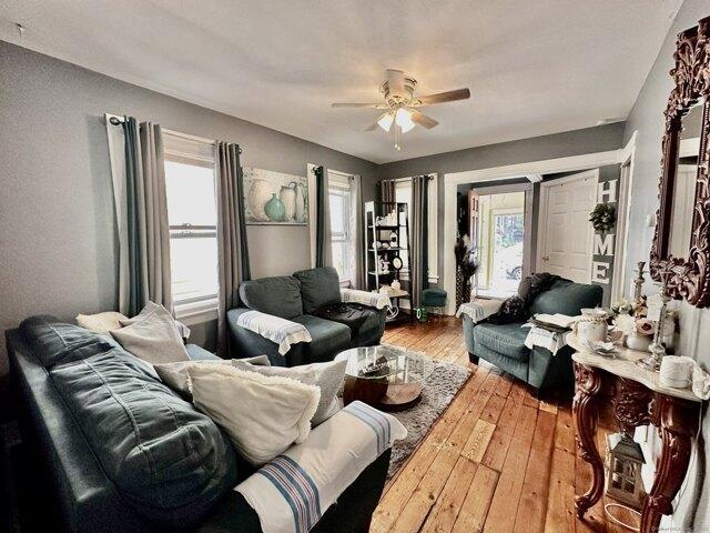house with 4 bedroom, New Haven CT DLS101746921