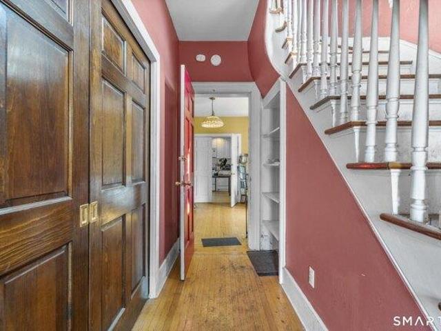 house with 4 bedroom, New Haven CT DLS101800461