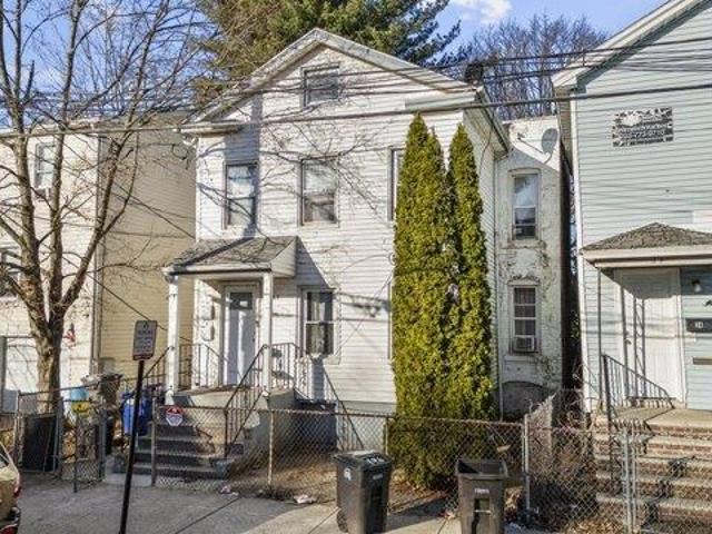 house with 4 bedroom, New Haven CT DS89209854