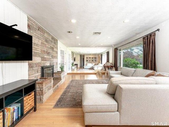 house with 4 bedroom, New Haven CT DS102475122
