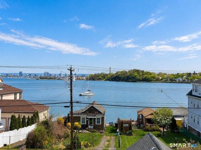 house with 4 bedroom, New Haven CT DS102030234