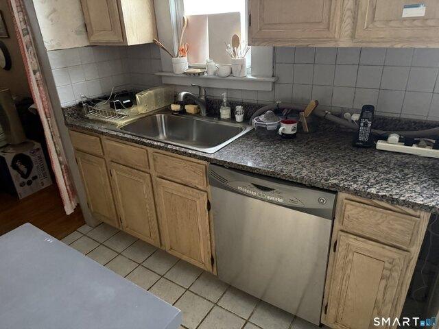 house with 4 bedroom, New Haven CT ES104515101