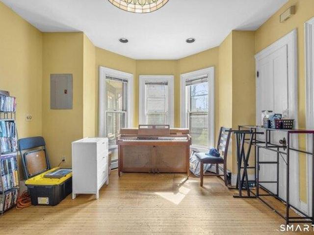 house with 4 bedroom, New Haven CT ES104330609
