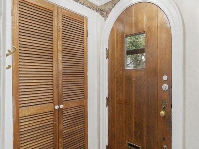 house with 4 bedroom, New Haven CT ES104330246