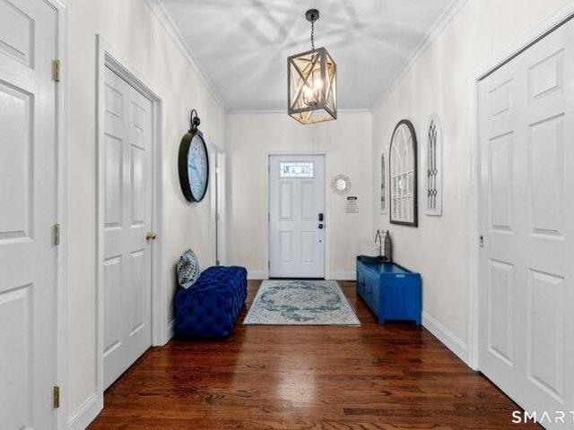house with 4 bedroom, New Haven CT ES105659867