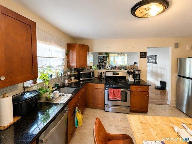 house with 4 bedroom, New Haven CT ES105127487