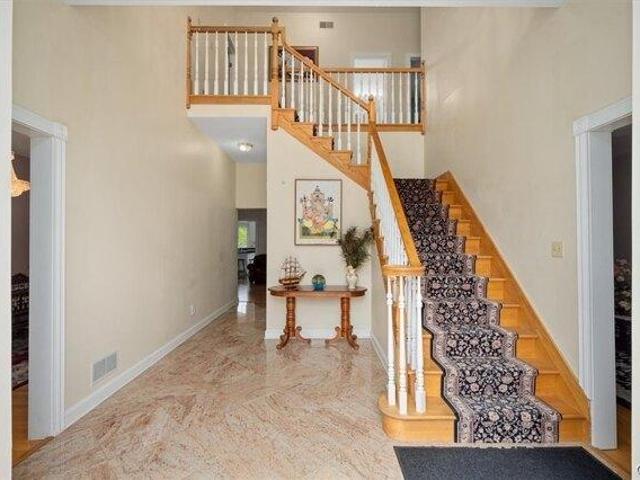 house with 4 bedroom, New Hartford NY ES105291639