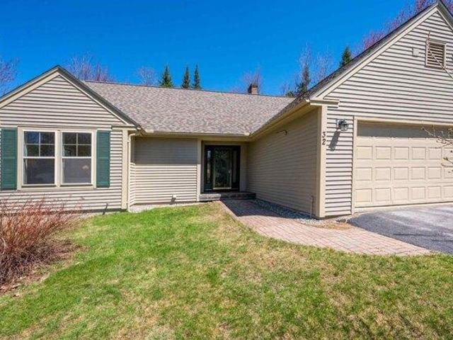 house with 4 bedroom, New London NH DLS103018932