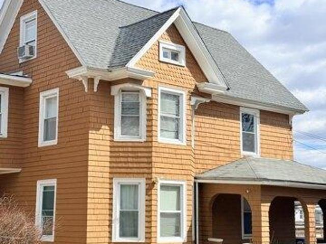 house with 4 bedroom, New London CT DS102028906