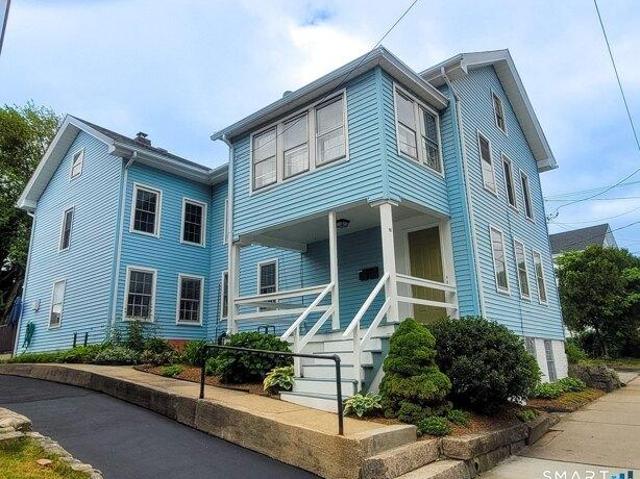 house with 4 bedroom, New London CT DS103932450
