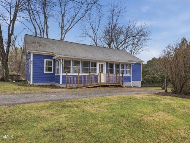house with 4 bedroom, New Marlborough MA DLS102412046
