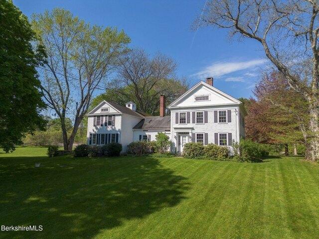 house with 4 bedroom, New Marlborough MA DS102922417