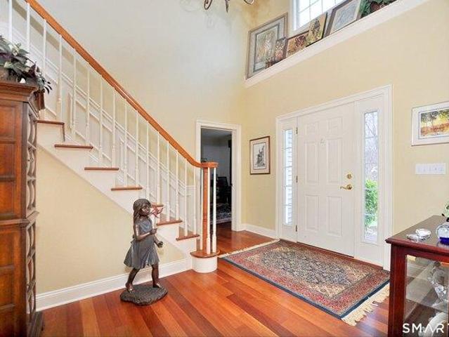 house with 4 bedroom, New Milford CT DLS101604858