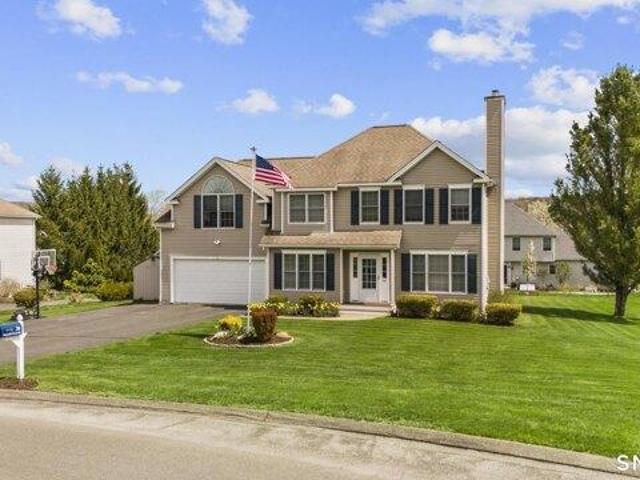 house with 4 bedroom, New Milford CT DLS101630761