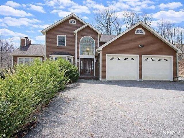 house with 4 bedroom, New Milford CT DLS102217998