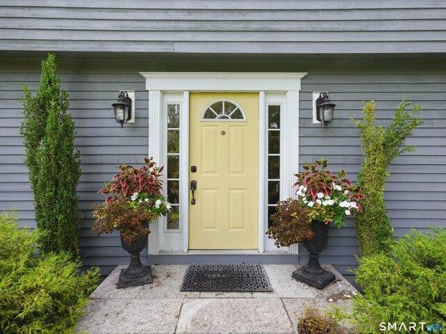 house with 4 bedroom, New Milford CT DLS102254938