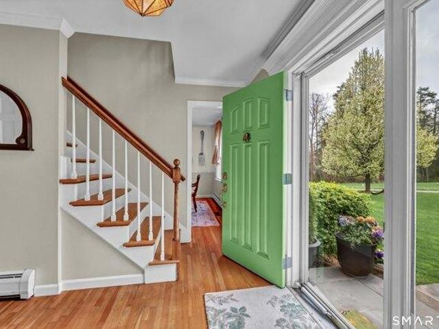 house with 4 bedroom, New Milford CT DLS102344696
